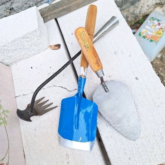 Jual Paket cangkul rumput multifungsi serbaguna - cangkul rumput ...