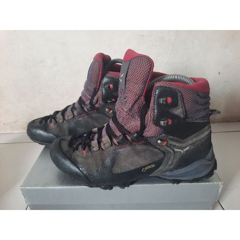 Jual sepatu outdoor salewa gore-tex | Shopee Indonesia
