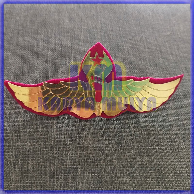 Jual Lencana Tapak Tilas Warna Merah - Wing Tapak Merah Bintang Merah ...