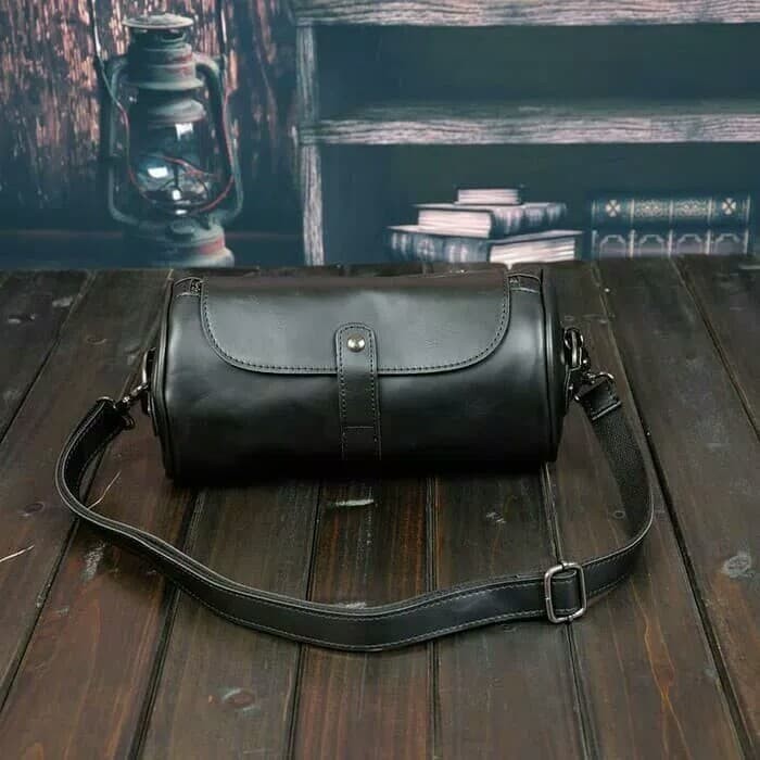 Jual Tas Motor Custom Kulit Asli / Tas Tabung Kulit Grafir Nama / Tas ...