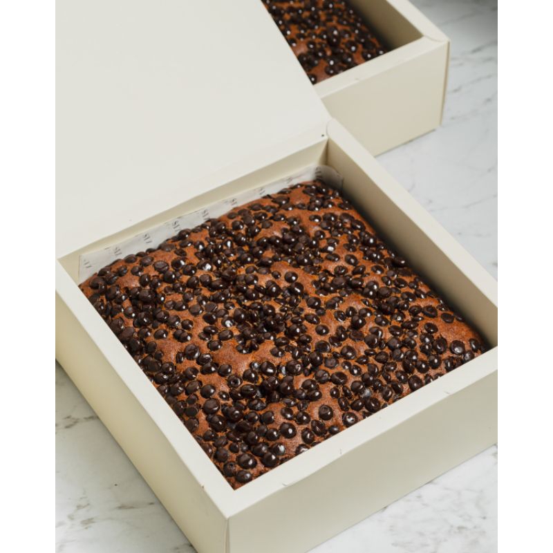 Jual 96 Bakery - Banana Cake | 16 cm x 16 cm | Bolu Pisang | Shopee ...