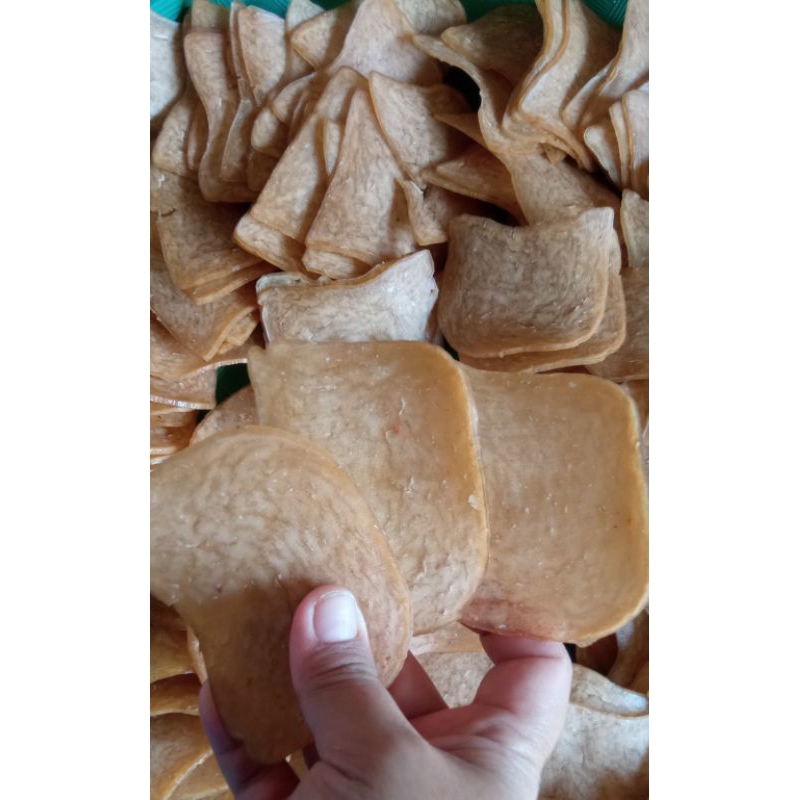 Jual KERUPUK UDANG BESAR/krupuk udang mentah 500gram.Packing sudah free ...