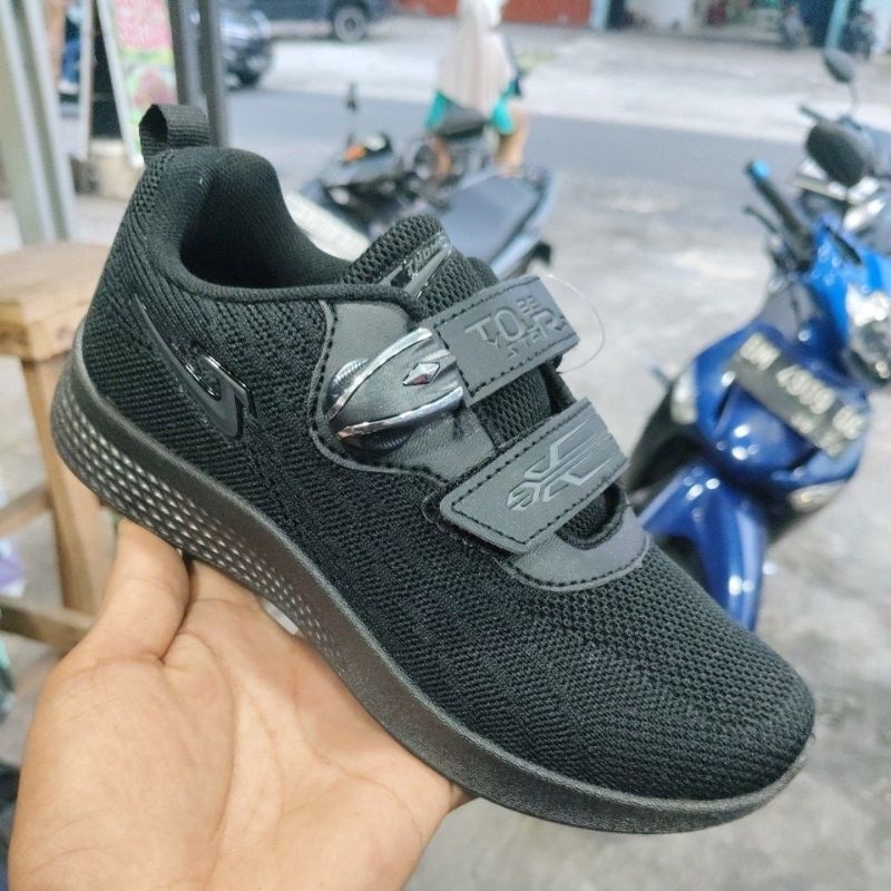 Jual sepatu thomas magnet sekolah anak tk sd smp | Shopee Indonesia