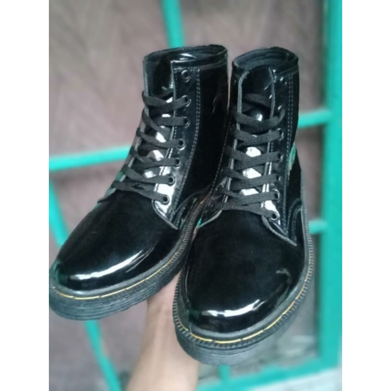 Jual SEPATU PRIA DR MARTENS SAFETY BOOT GLOOSSY FASHION GRATIS KOREK ...