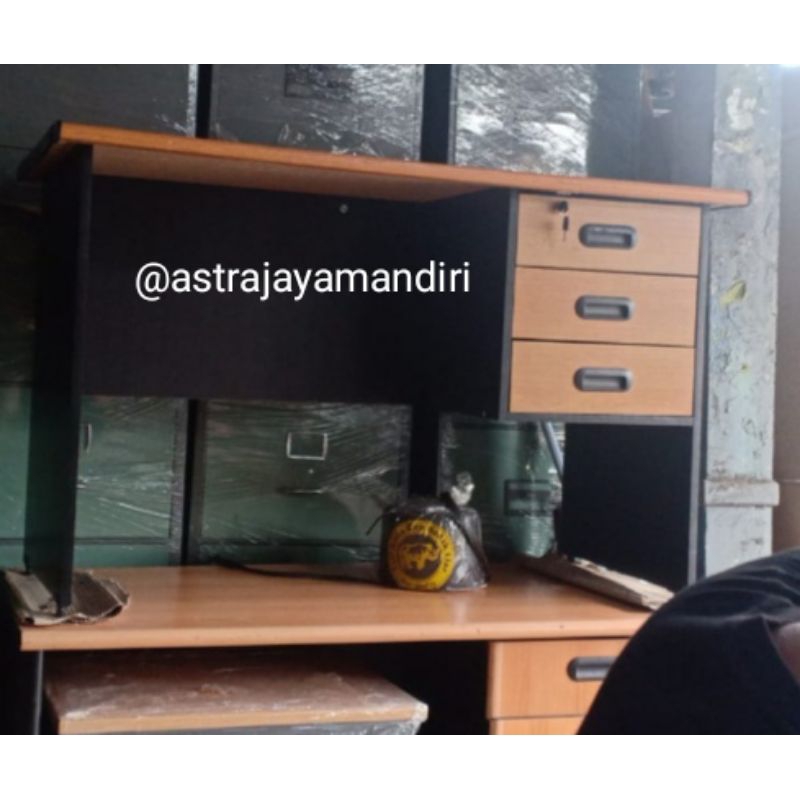 Jual meja kerja meja 1/2 biru meja new meja kantor | Shopee Indonesia