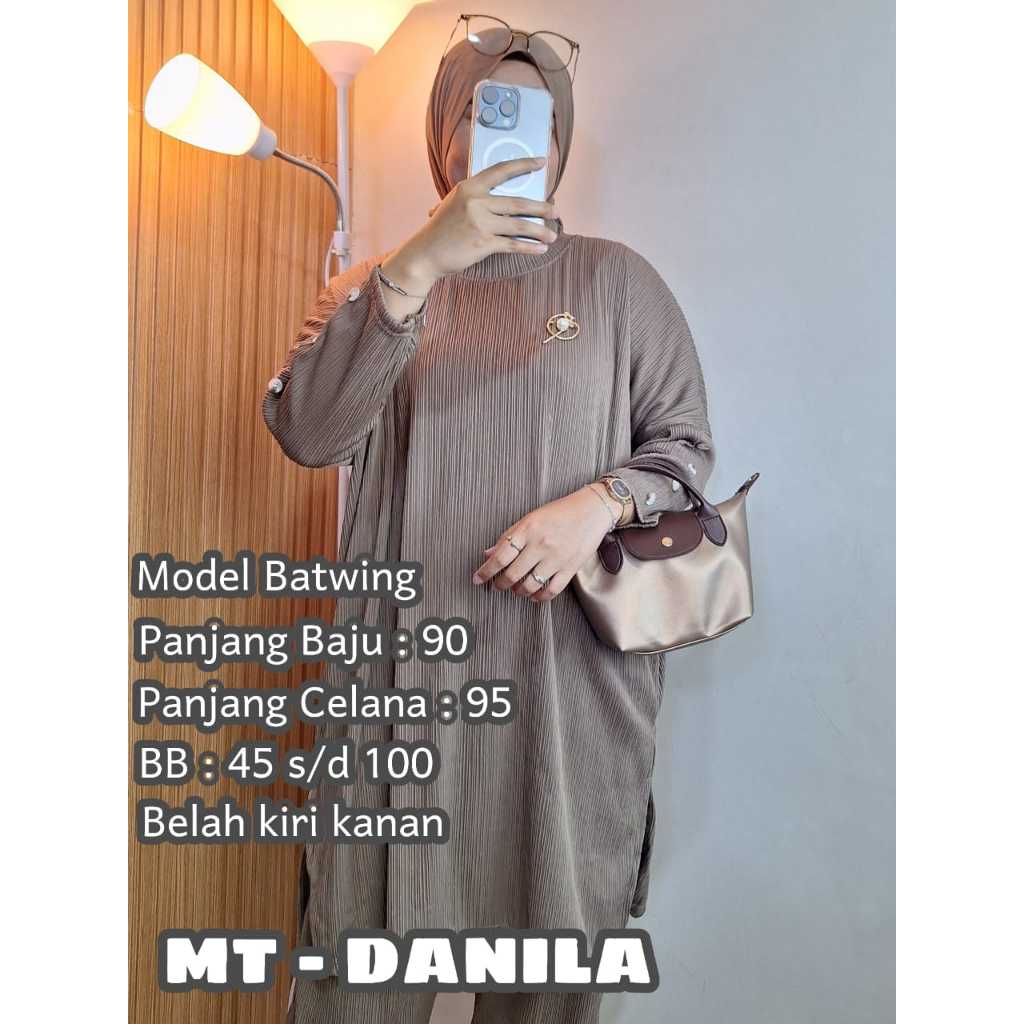 Jual D - Oneset Danila Batwing Kancing Tangan Knit Condru [READY KIRIM ...