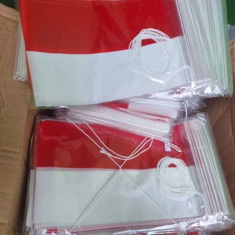 Jual BENDERA PLASTIK MERAH PUTIH / BENDERA MINI / BENDERA DEKORASI ...