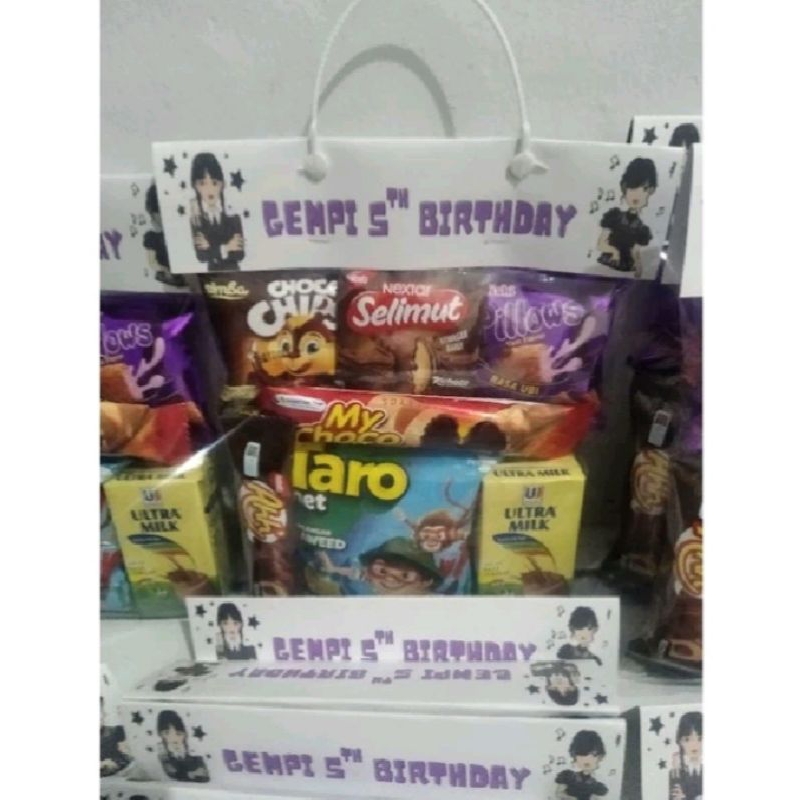 Jual 20pcs Paket Snack ULTAH anak / Hamper Snack ulang tahun | Shopee ...