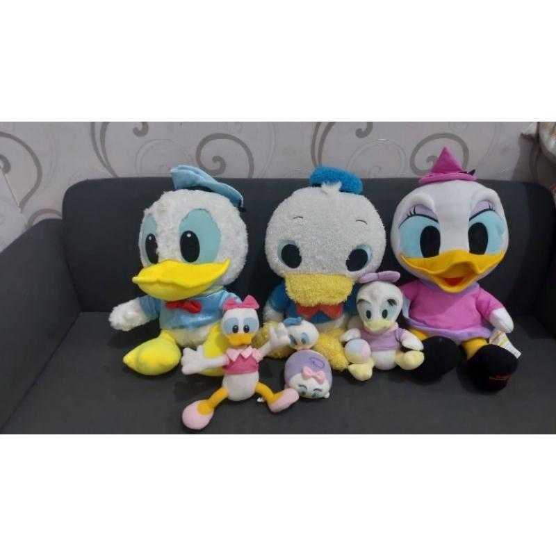 Jual BONEKA DONALD DEASY DUCK ORI (NEGO VIA CHAT) | Shopee Indonesia