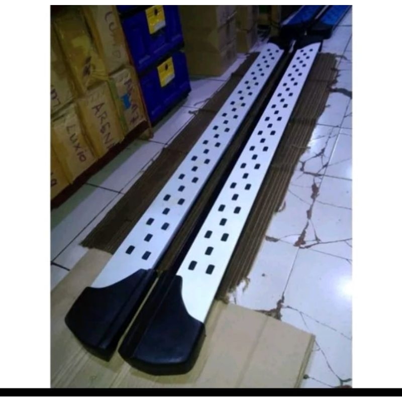 Jual foot step samping mobil Calya sigra FOOTSTEP Calya sigra | Shopee ...