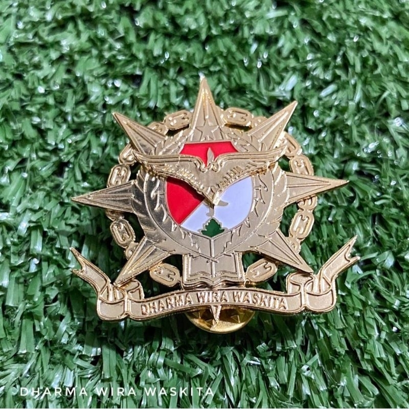Jual Brivet Brevet Wing Dharma Wira Waskita 100% kuningan sepuh emas ...