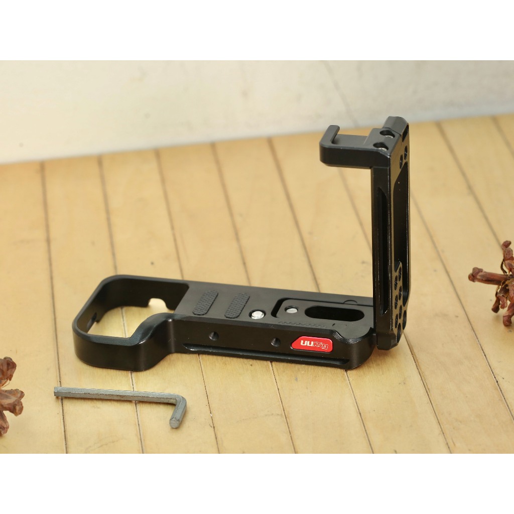 Jual UURig Sony A7 III A7 Mark III Quick Release L Plate Vertical Shoot ...
