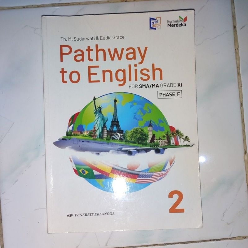 Jual PATHWAY TO ENGLISH KELAS 11 KURIKULUM MERDEKA PENERBIT ERLANGGA ORIGINAL | Shopee Indonesia