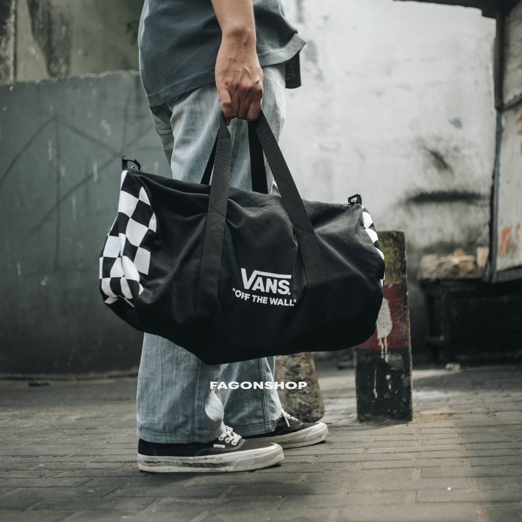 Jual DUFFLE BAG OVERNIGHT GYM CHECKERBOARD | Shopee Indonesia