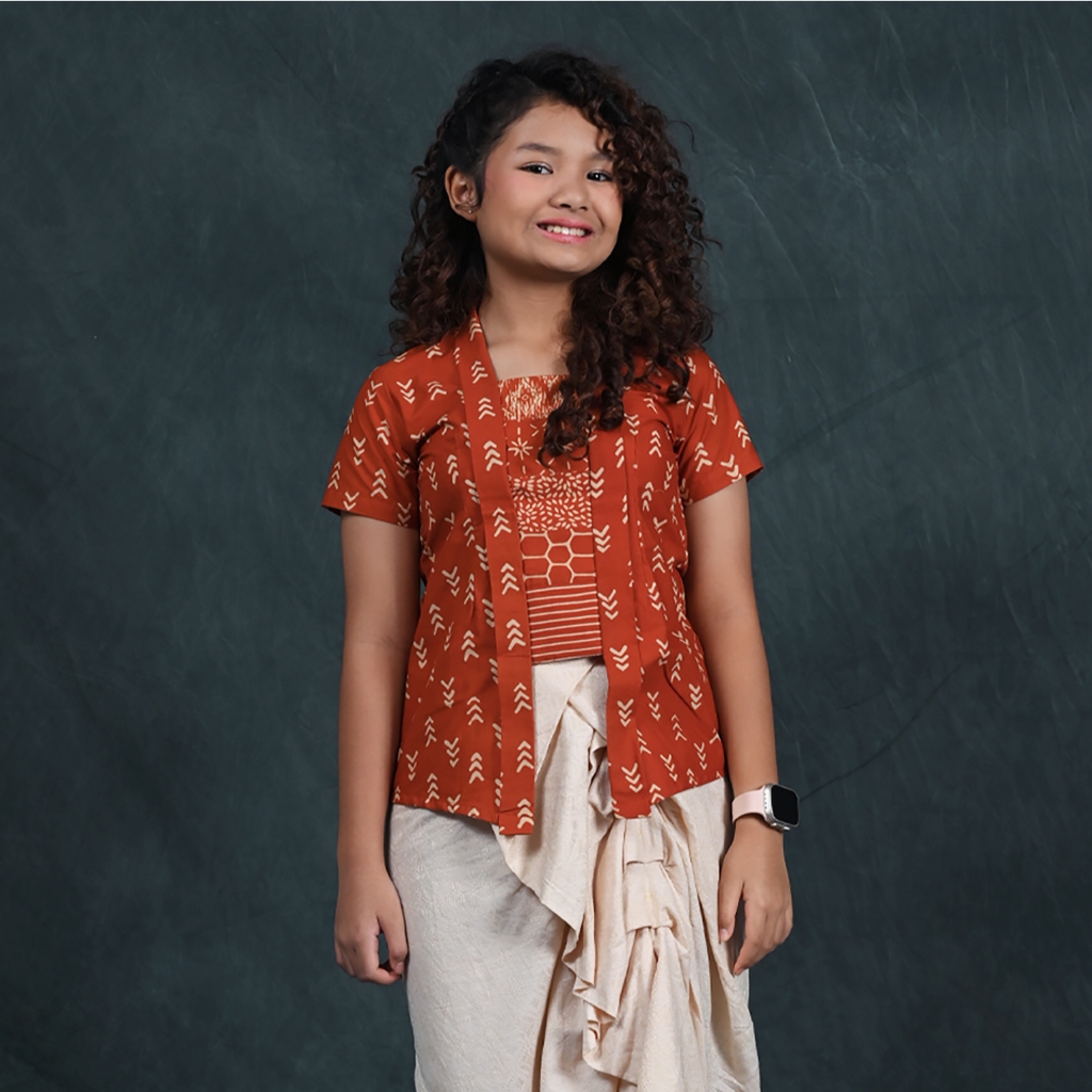 Jual NONA RARA - Kebaya Garut Short Orange K0001, Baju batik kebaya anak modern | Shopee Indonesia