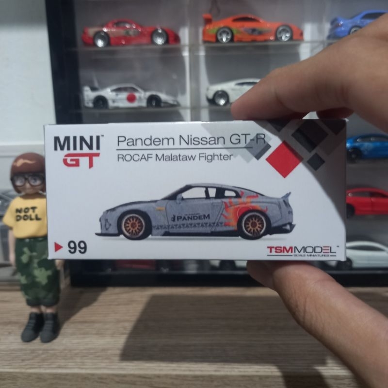 Jual Custom Box #99 Nissan GT-R R35 Pandem ROCAF Malataw Fighter MiniGT ...