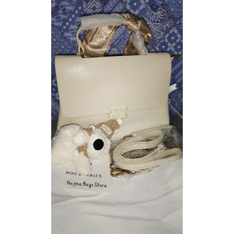 Jual Tas Boo Berries Original dan Ready | Shopee Indonesia