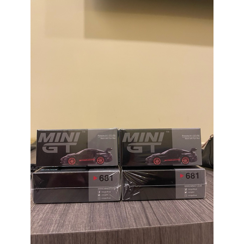 Jual Mini GT No 681 Porsche 911 (992) GT3 RS Black w/ Pyro Red | Shopee ...