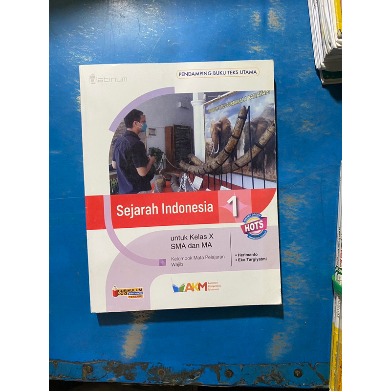 Jual Buku Paket Sejarah Indonesia Kelompok Mata Pelajaran Wajib Kelas X Platinum | Shopee Indonesia