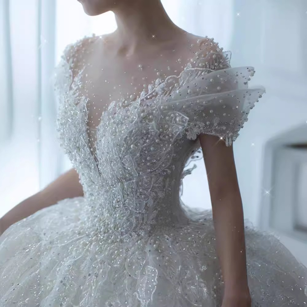 Jual Wanita bermanik-manik putih Ekor Panjang panjang gaun pengantin ...
