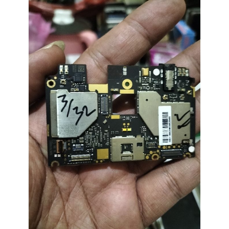 Jual mesin redmi 5 plus 3/32 | Shopee Indonesia