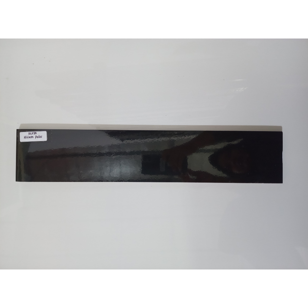 Jual LIST KERAMIK 10 x 50 HITAM POLOS/ LIST KERAMIK DINDING DAPUR ...