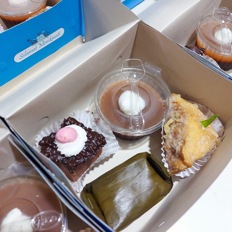 Jual snack box ekonomi premium isi 4 macam 100 free 2box | Shopee Indonesia