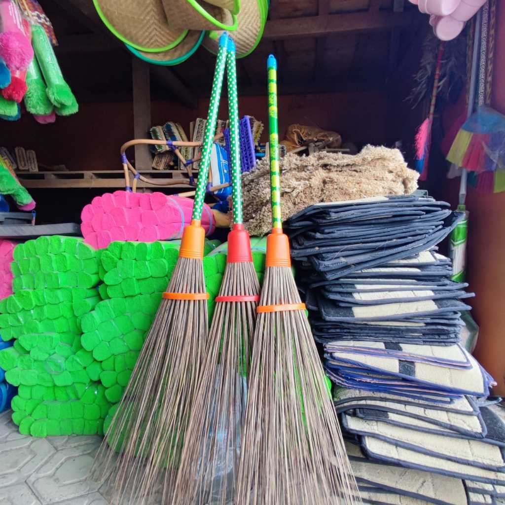 Jual SAPU LIDI LAKOP HITAM / SAPU LIDI HITAM / SAPU LIDI | Shopee Indonesia