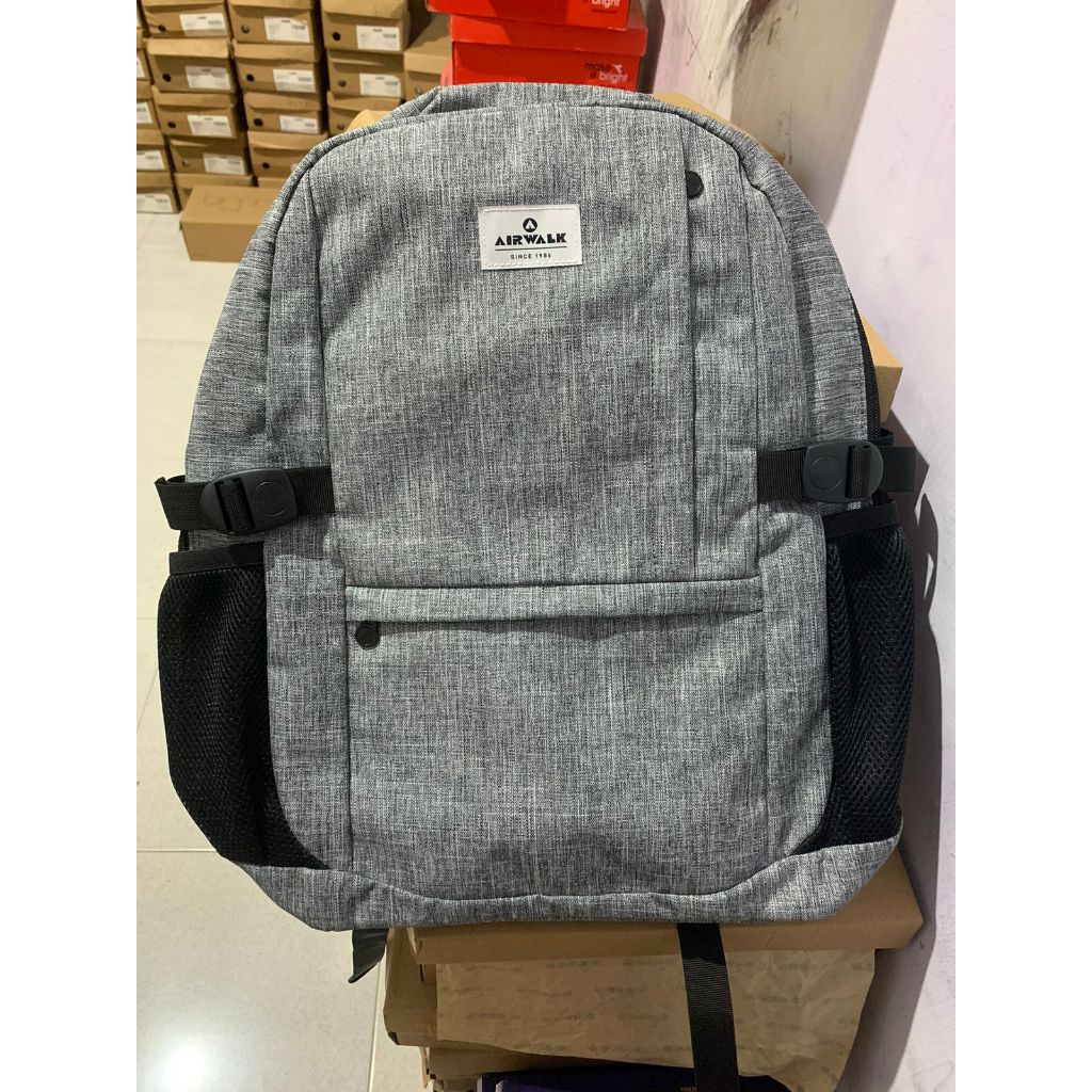 Jual TAS AIRWALK BACKPACK Triel Grey Original *ADA TEMPAT LAPTOP ...