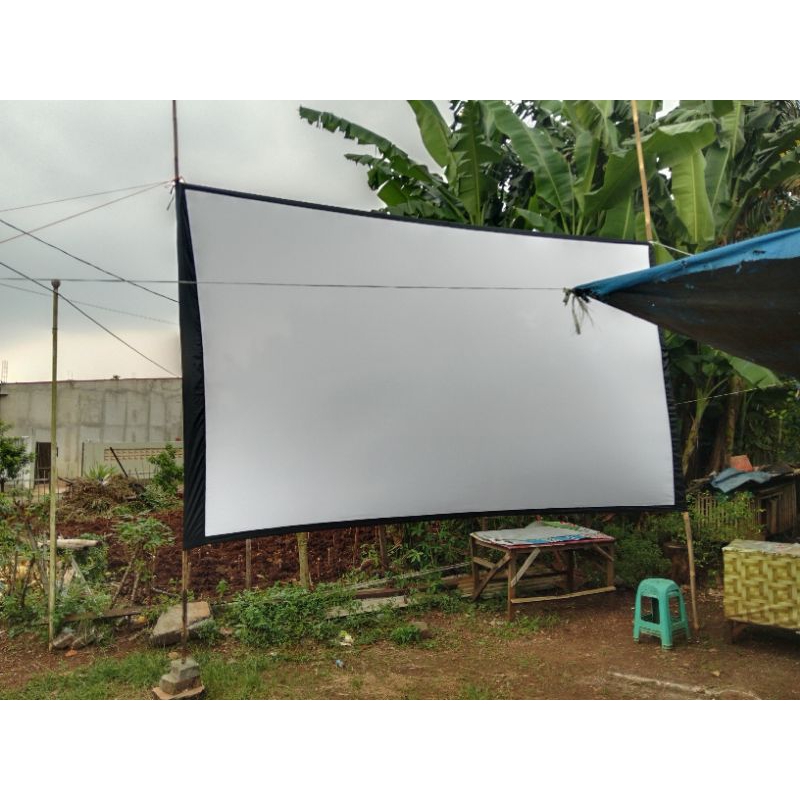 Jual kain layar proyektor ukuran 2,5 x 4 meter model kolong bambu ...