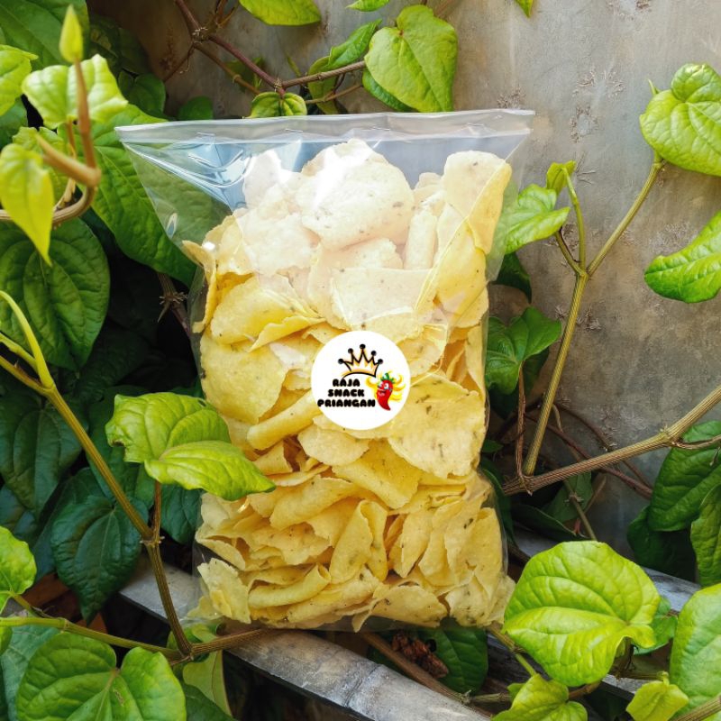 Jual Kecimpring Daun Bawang Cemilan Comring Gurih Snack Comring Bawang ...