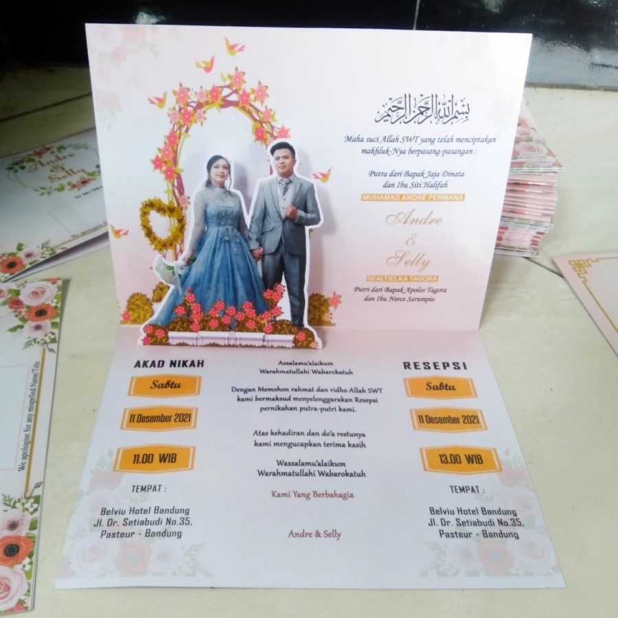 Jual Undangan Pernikahan 3D Pop Up Unik Couple Wedding Gate | Shopee ...