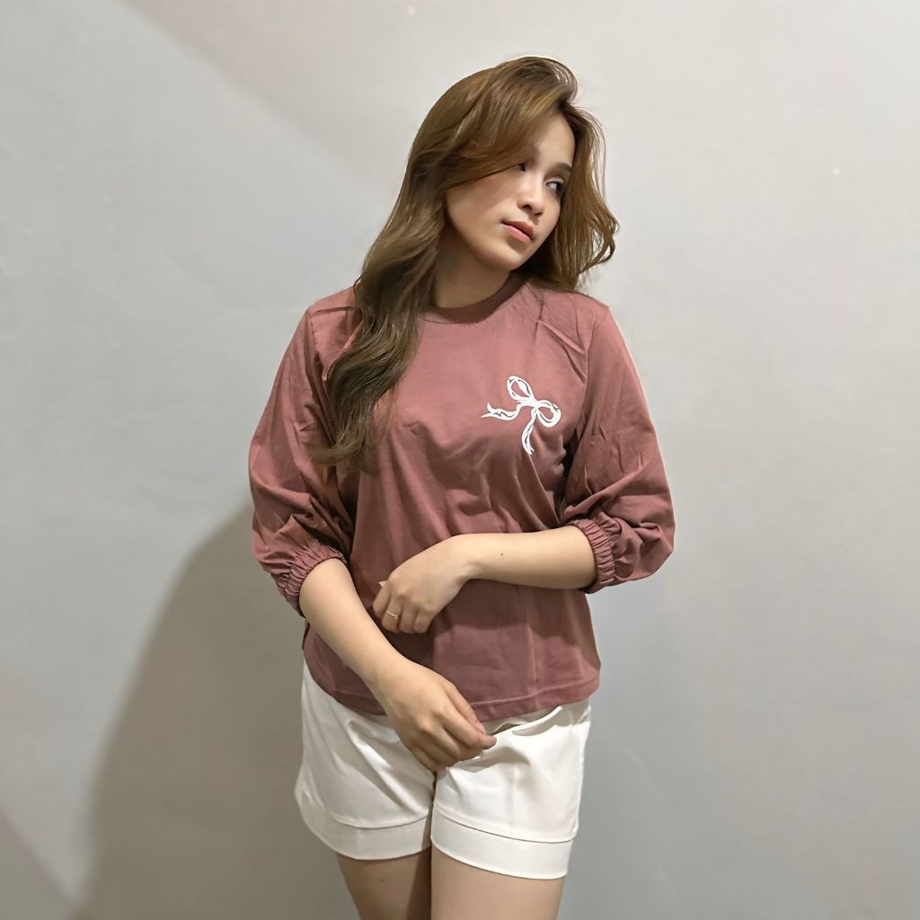Jual Baju kaos Wanita Legan Balon Sablon Pita Bahan Katun Kaos Cewek terbaru | Shopee Indonesia