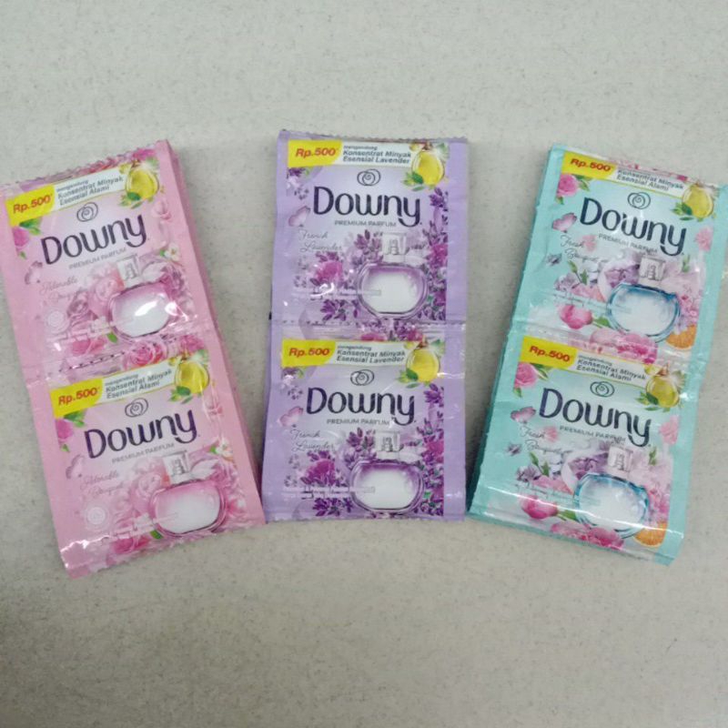 Jual Downy Pelembut dan Pewangi Pakaian Konsentrat sachet isi 12pc ...
