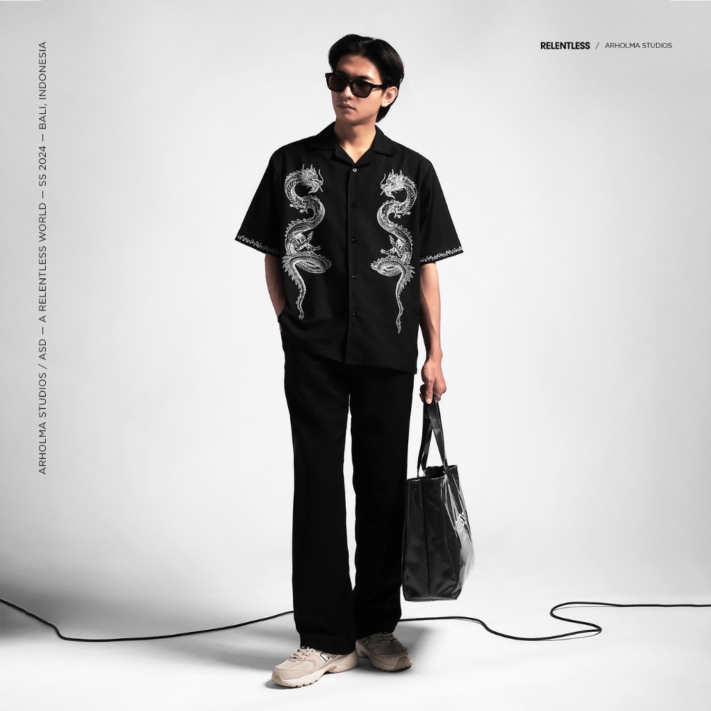 Jual Arholma Studios - Oversized Shirt 'Valerion' Black | Shopee Indonesia