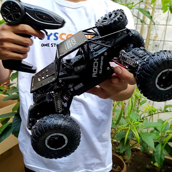 Jual BURUAN SERBU Mainan Mobil Remote Control Besar OffRoad 4 WD Body Metal Mobil Remot Kontrol ...