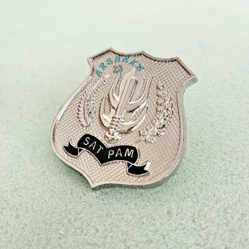 Jual Pin Kewenangan Satpam Security Silver Cor | Shopee Indonesia