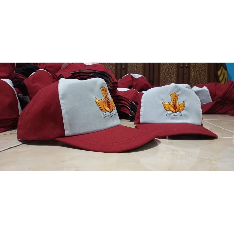 Jual PROMO TOPI SD MERAH PUTIH KARET LOGO BORDIR | Shopee Indonesia