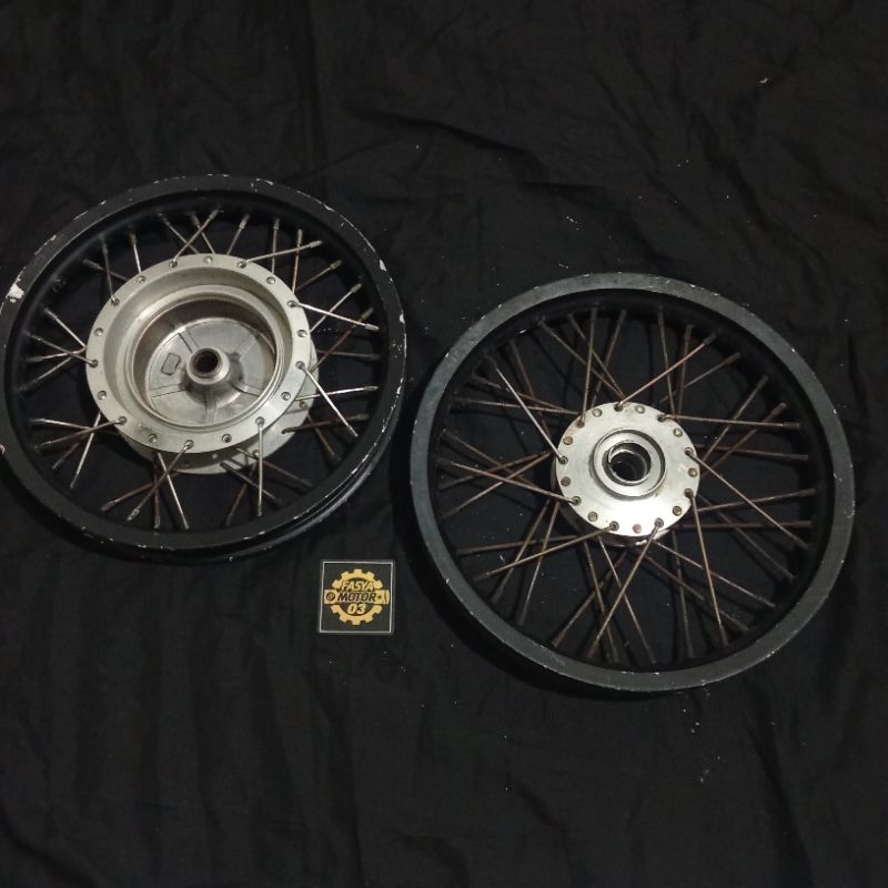 Jual velg depan belakang jari² Yamaha soul gt 125 PNP Mio m3 | Shopee Indonesia