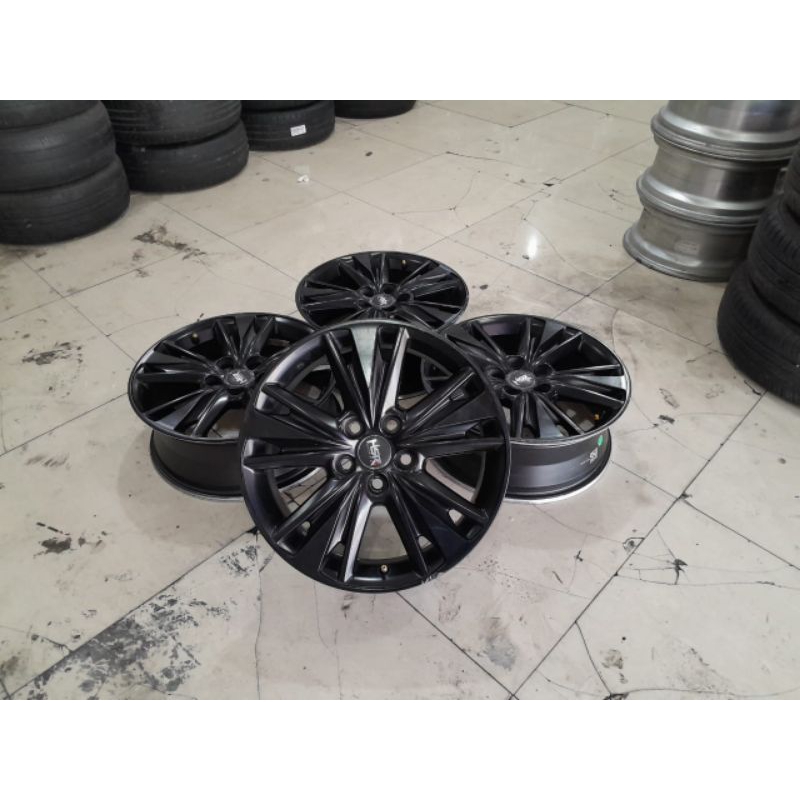 Jual Velg replika inova venture ring 17x7 pcd 5x114 et 45 black,cocok ...