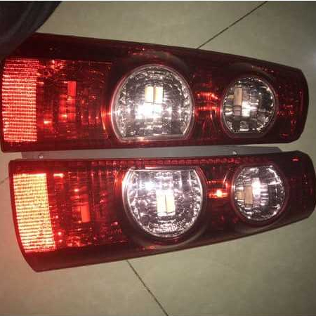 Jual Stop Lamp Mobil Avanza VVTI Tahun 2004-2011 0520 MINUS MIKA KACA ...
