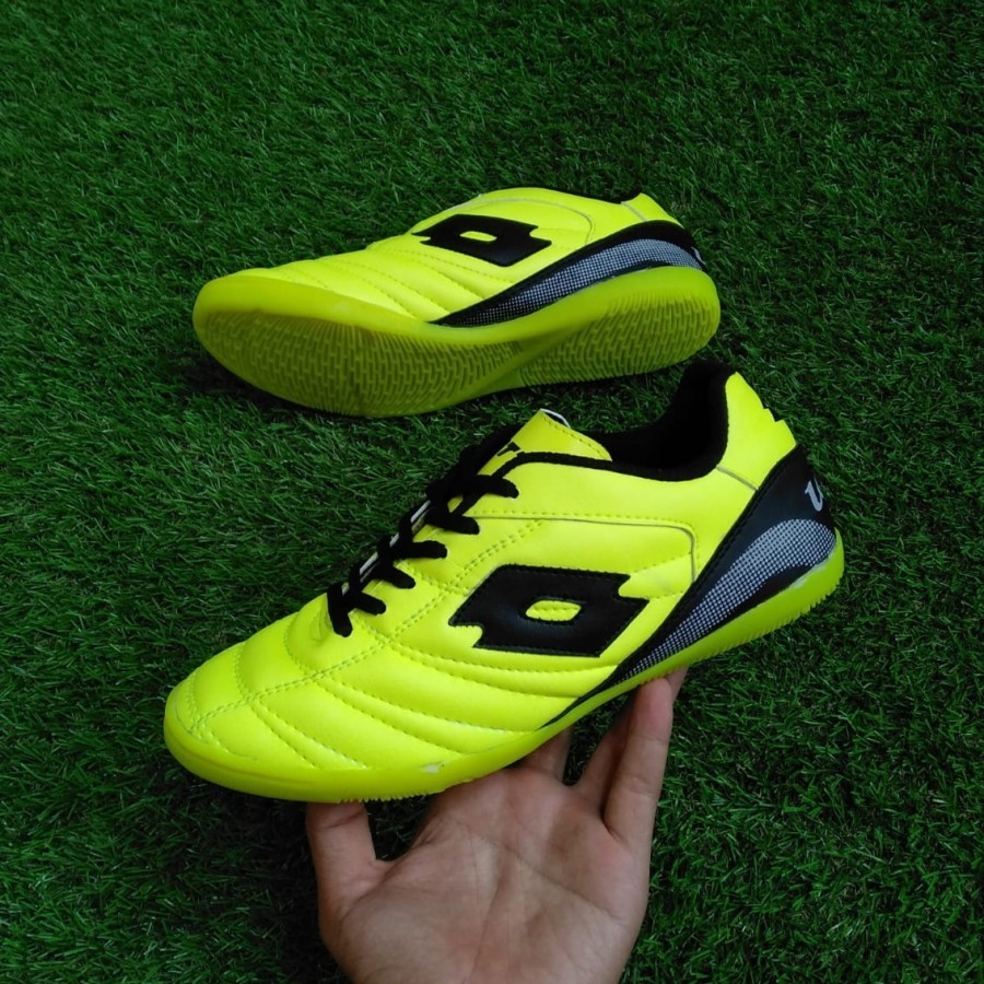 Jual PROMO MERDEKA !!! - SEPATU SPORT FUTSAL PRIA LOTTO HITAM ( FULL ...