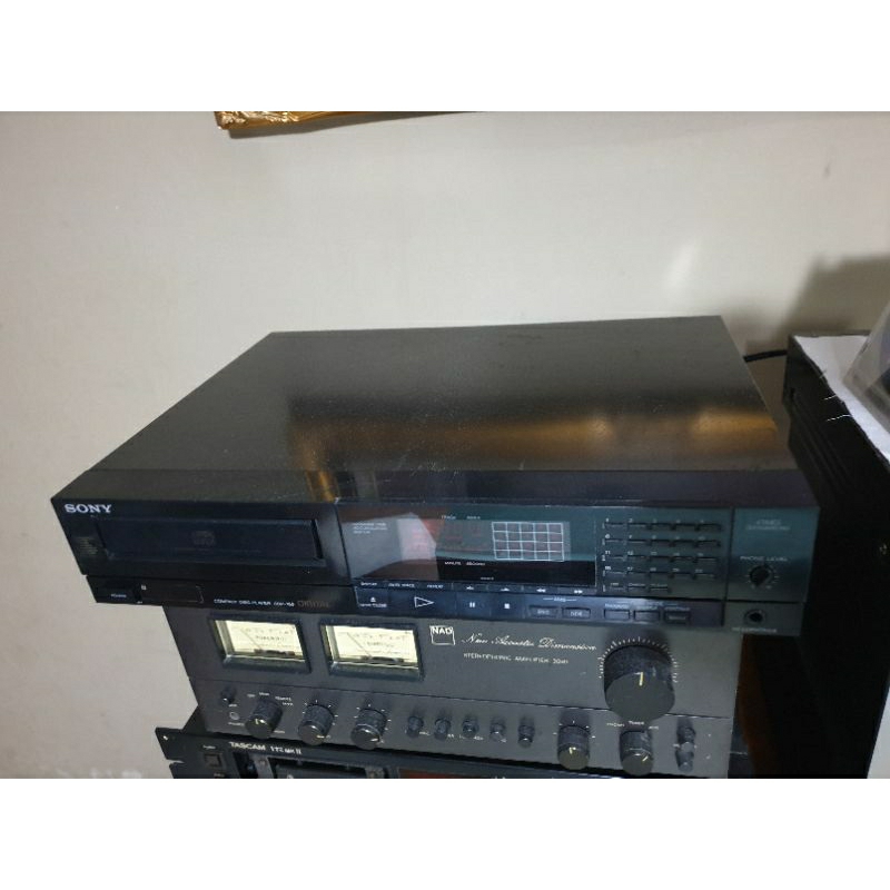 Jual CD Player Vintage Legend SONY CDP-750 made in Japan dengan DAC IC ...