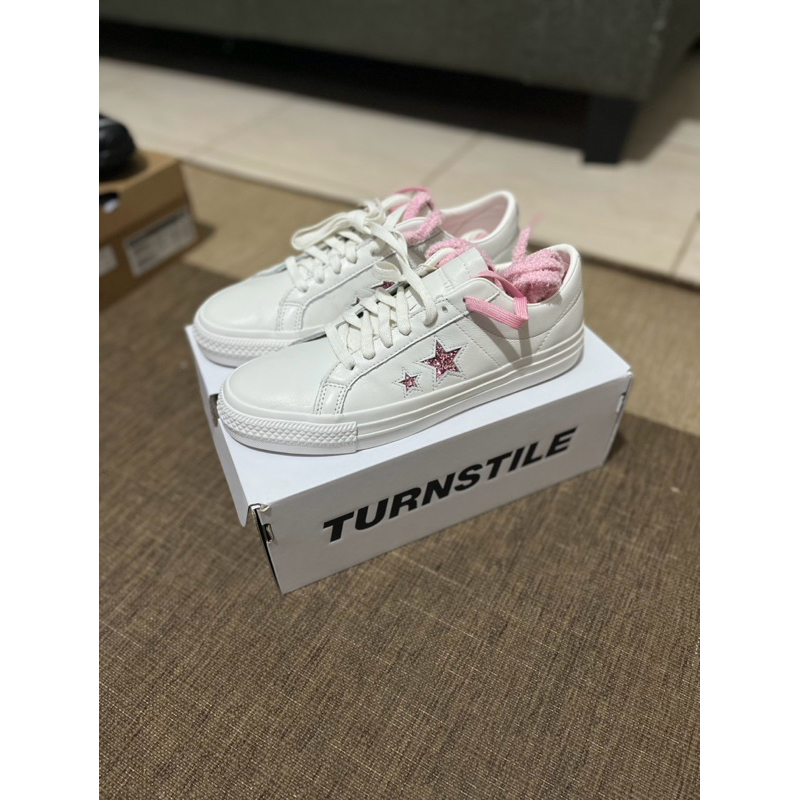 Jual CONVERSE ONE STAR X TURNSTILE WHITE PINK 100% ORIGINAL | Shopee ...