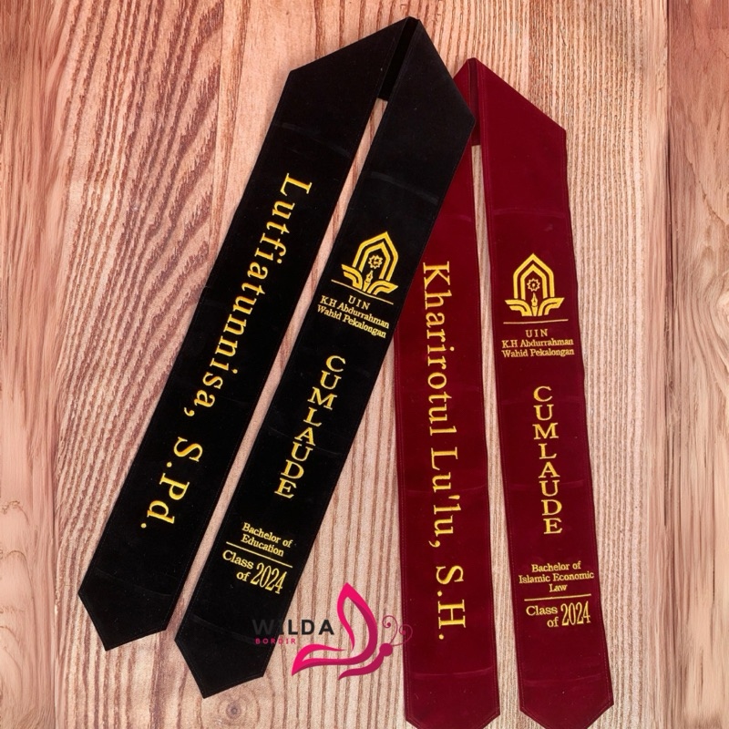Jual Selempang Wisuda Leher Cumlaude Tengah (1hari jadi) | Shopee Indonesia