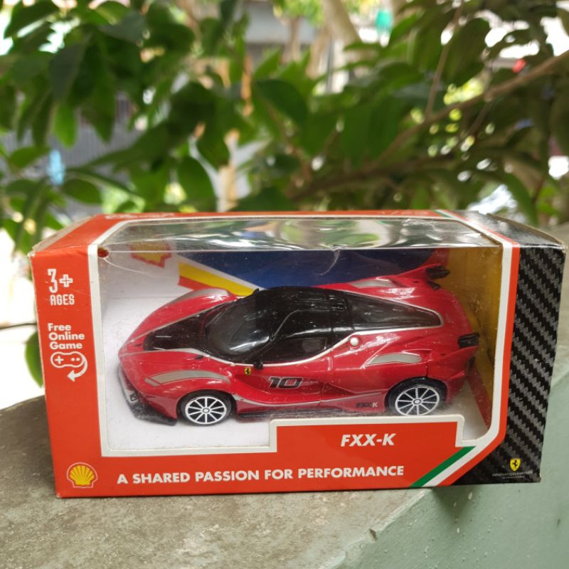 Jual SHELL X BBURAGO FERRARI FXX-K DIECAST KOLEKSI | Shopee Indonesia