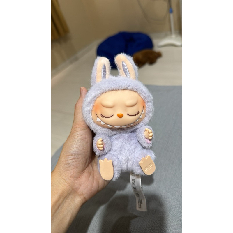 Jual LABUBU V2 ORI | Shopee Indonesia