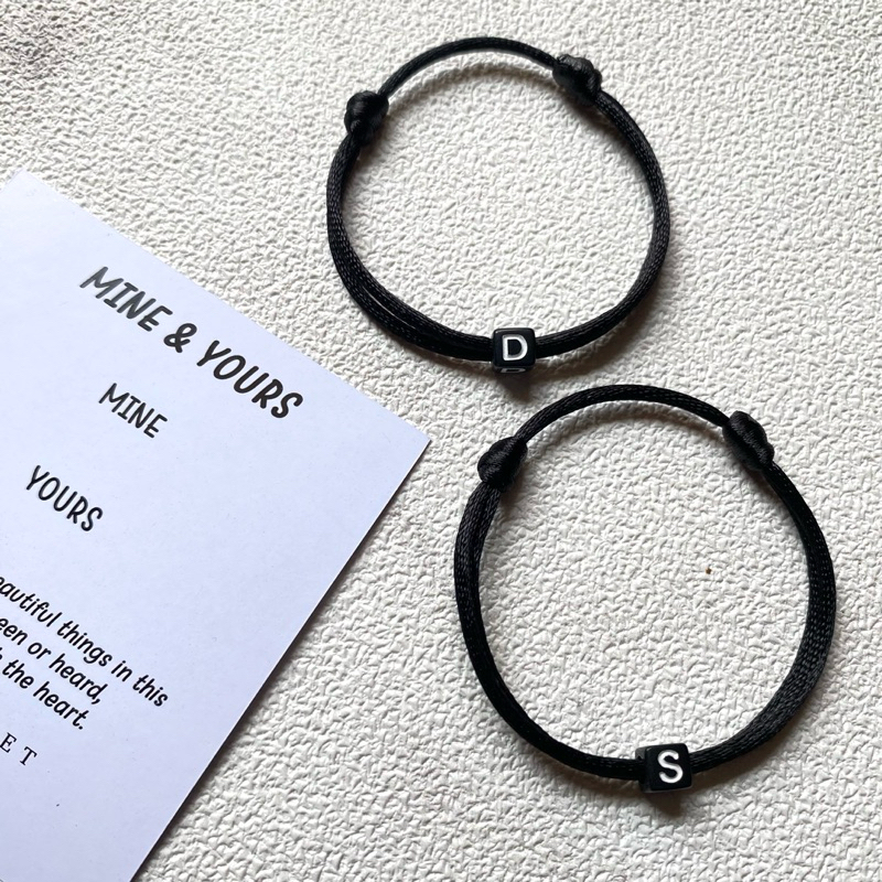 Jual Gelang Couple Inisial Huruf MINE & YOURS Gelang Couple Pasangan ...