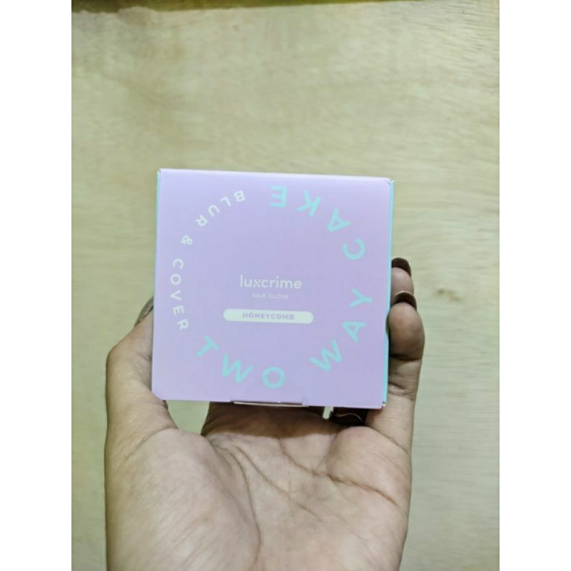 Jual Luxcrime Blur & Cover Two Way Cake Silk Glow Mini Size Bedak ...