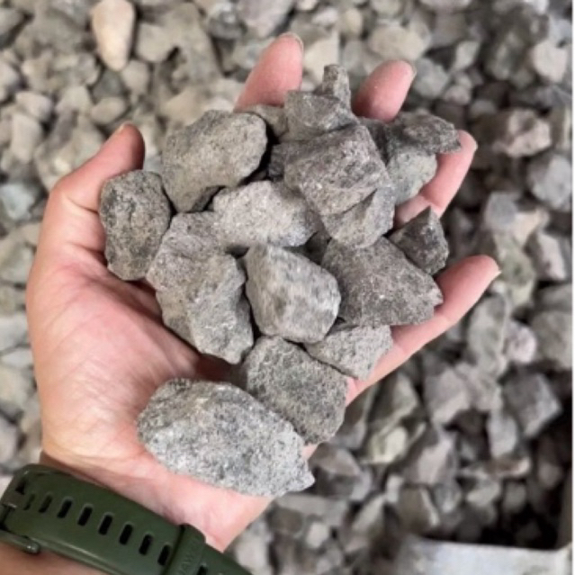 Jual BATU SPLIT KERIKIL 1 BAK MOBIL COLT | Shopee Indonesia